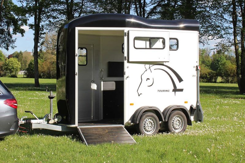 Cheval Liberte Touring One Single Horse Trailers - D&G Trailers