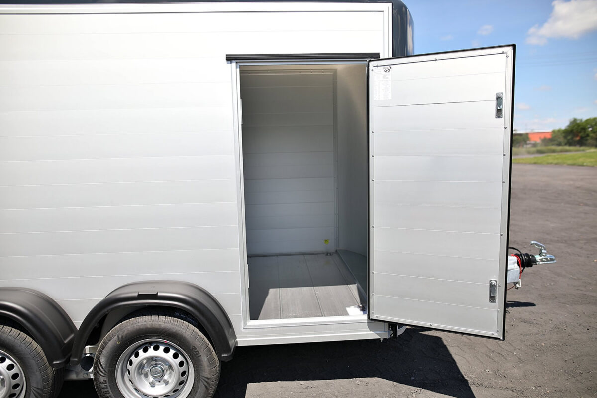 Roadster C500 Box Trailers - D&G Trailers