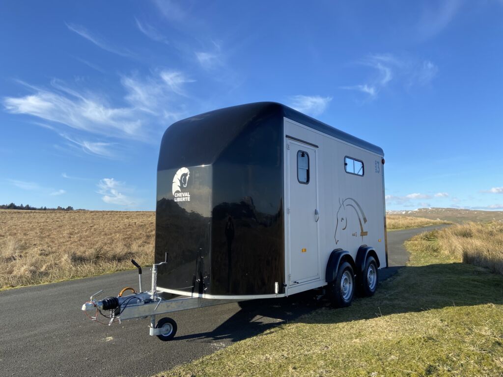Cheval Liberte Horse Trailers - D&G Trailers