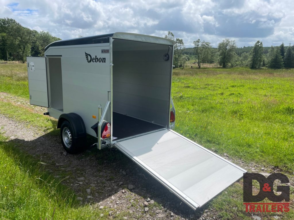Debon C255 Single Axle Box Van Trailer with Side Door - D&G Trailers