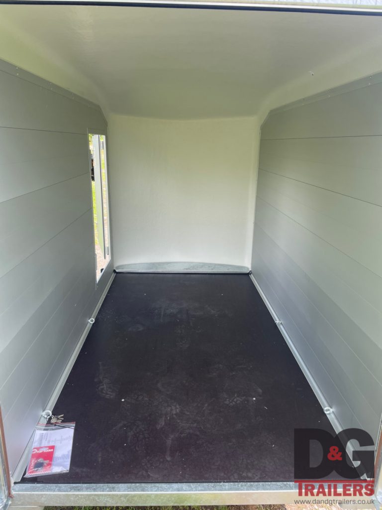 Debon C255 Single Axle Box Van Trailer with Aluminium Sides & Side Door ...