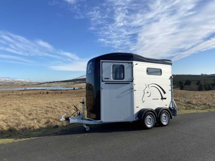 Cheval Liberte Horse Trailers - D&G Trailers