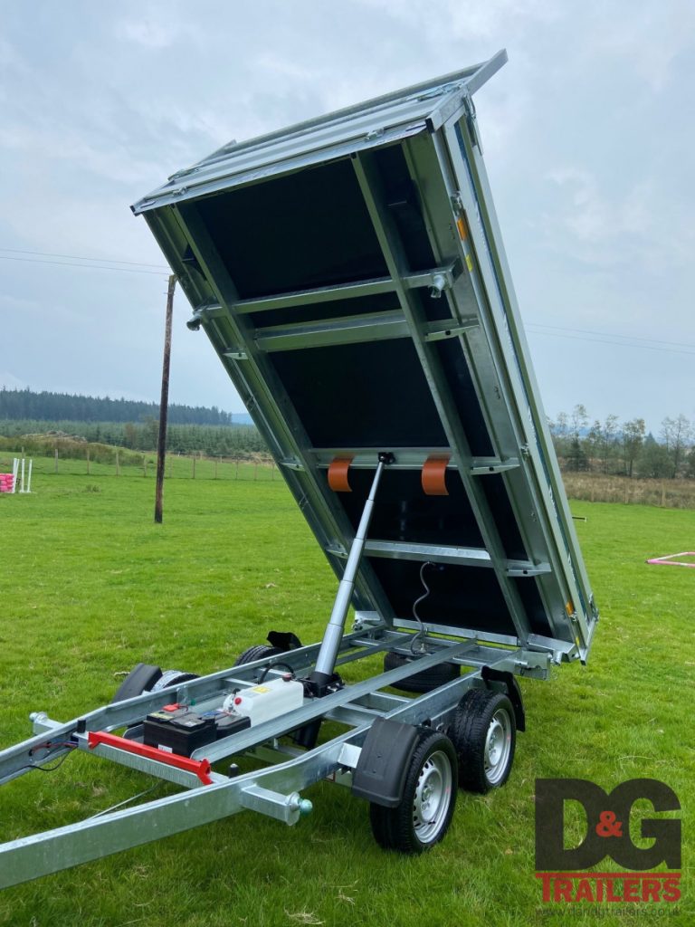 Debon PW3.6 Three Way Tipping Trailer 3500kg Gross - D&G Trailers
