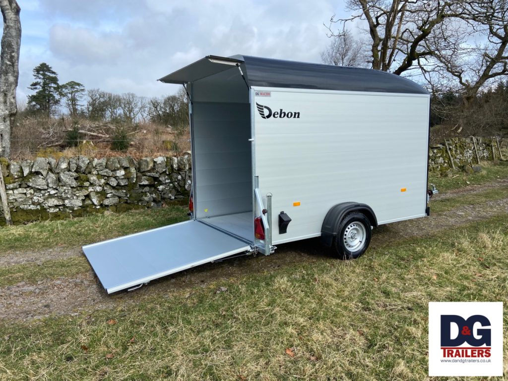 Debon C400 Single Axle Box Van Trailer in Black - D&G Trailers