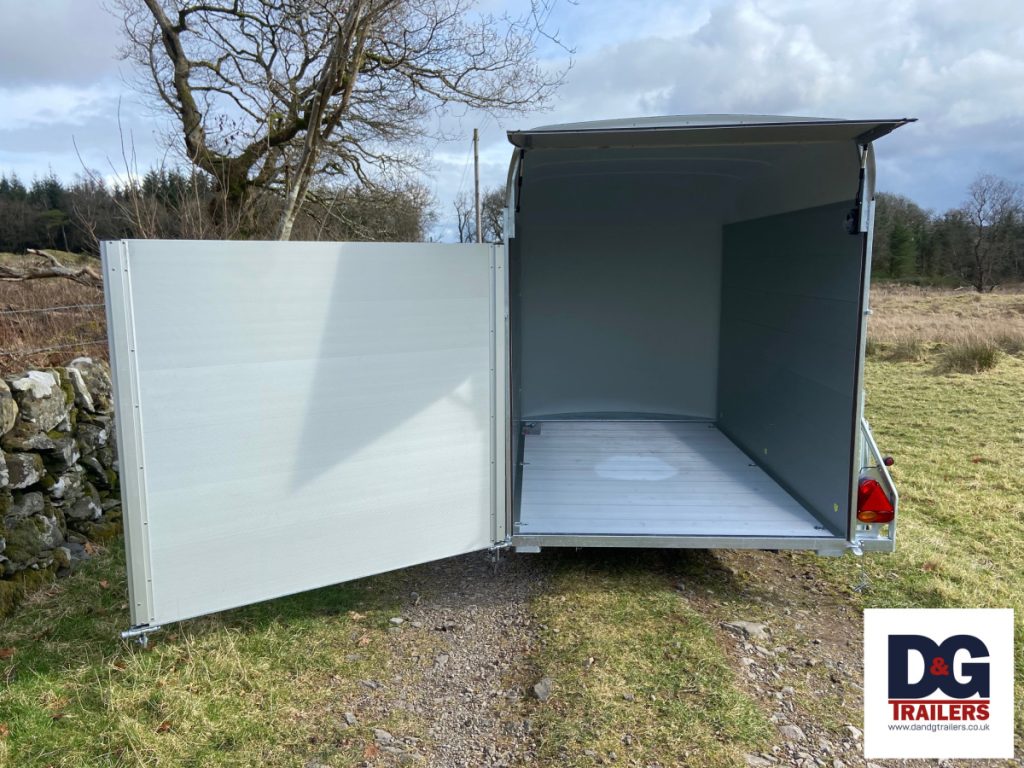 Debon C400 Single Axle Box Van Trailer in Black - D&G Trailers