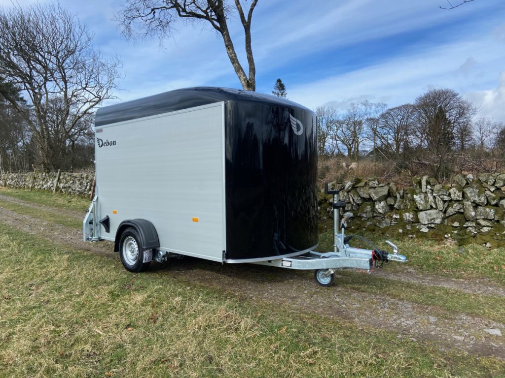 Debon C300 Single Axle Box Van Trailer with Aluminium Sides in Black ...